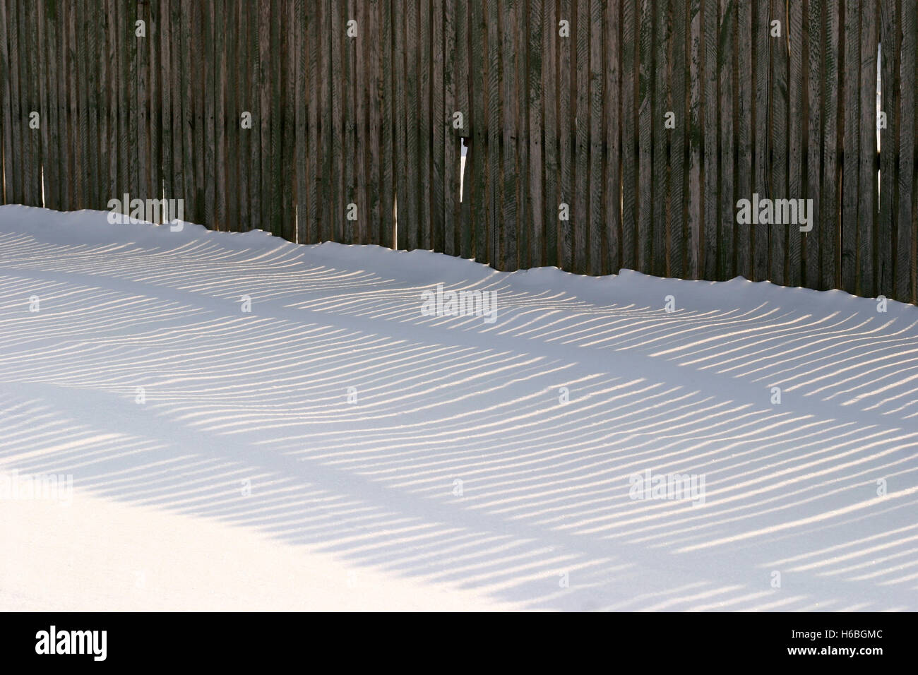 Fallen wooden fence hi-res stock photography and images - Alamy