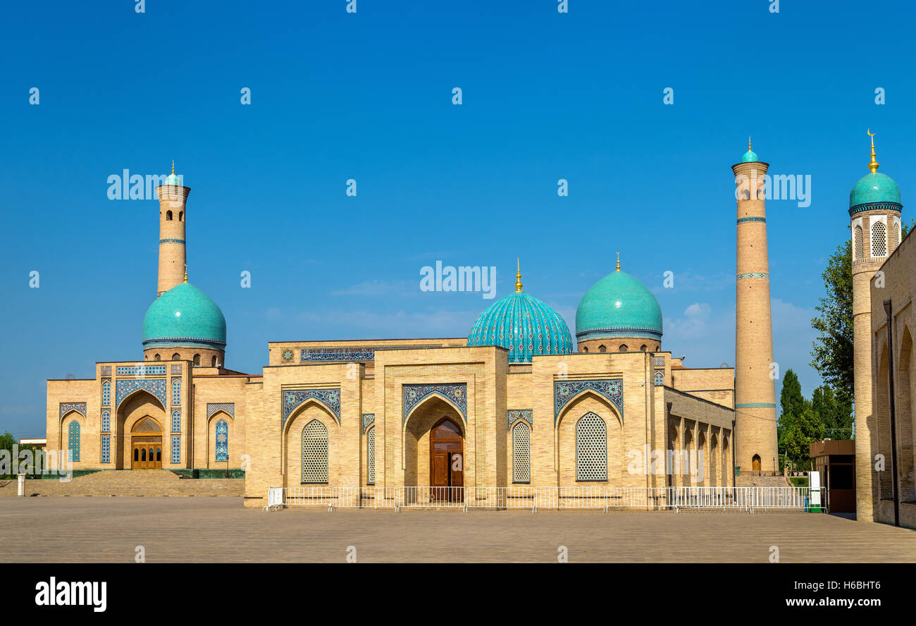 Hazrat Imam Ensemble in Tashkent, Uzbekistan Stock Photo - Alamy