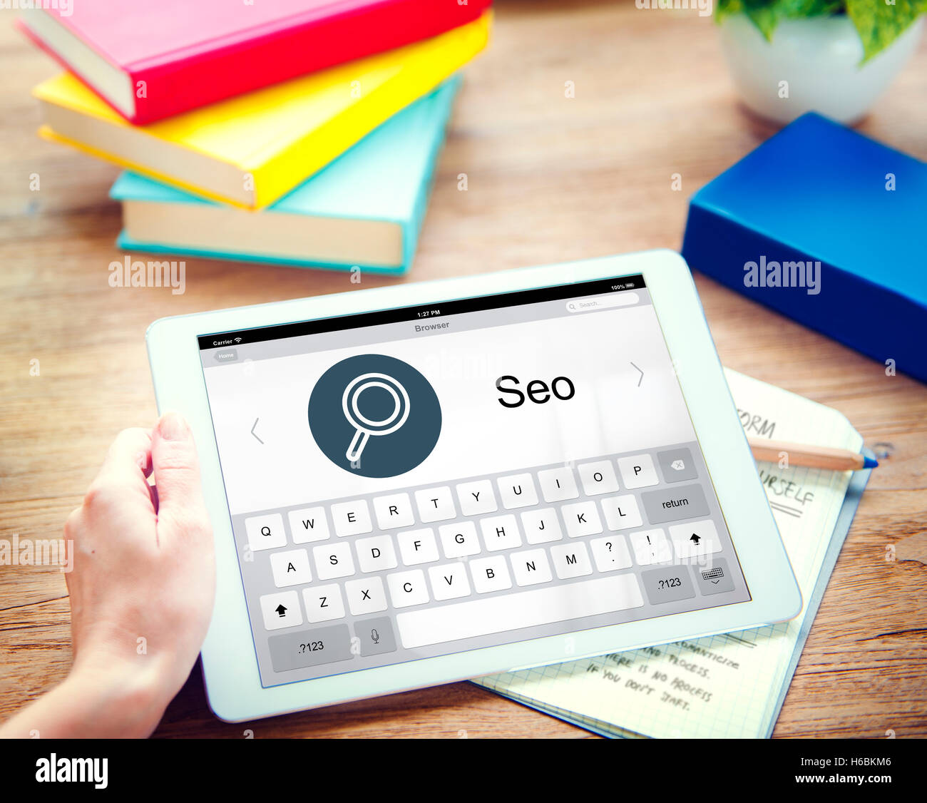 Word search with magnifying glass hi-res stock photography and images ...