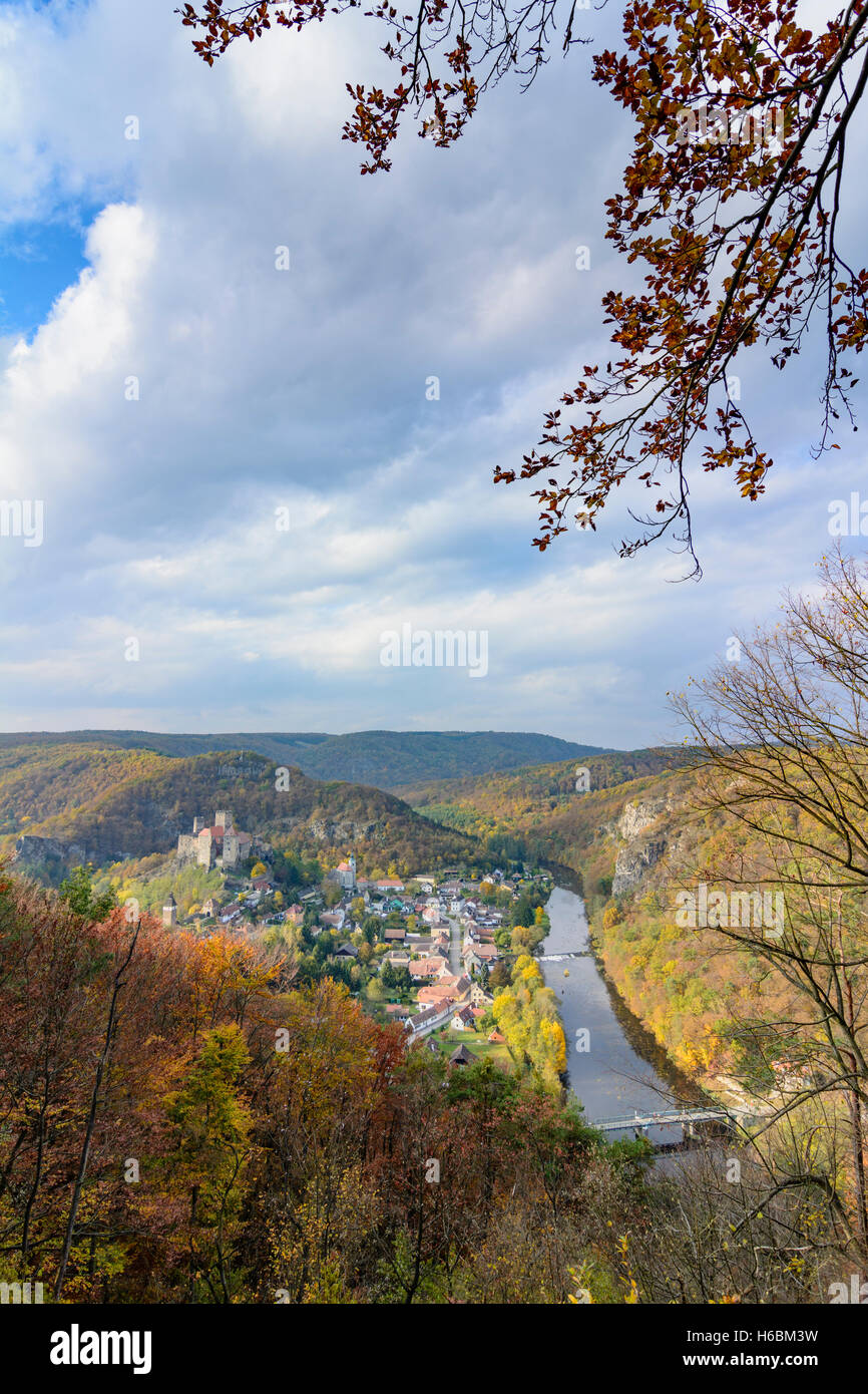 Hardegg: Hardegg castle, town, river Thaya from Henner viewpoint ...