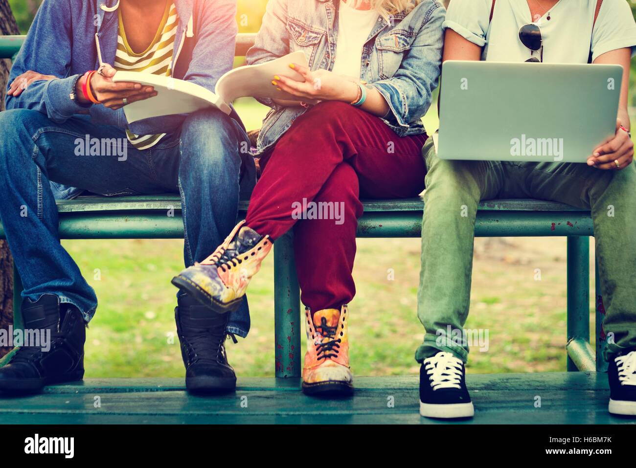 College Students Teamwork Brainstorming Concept Stock Photo - Alamy