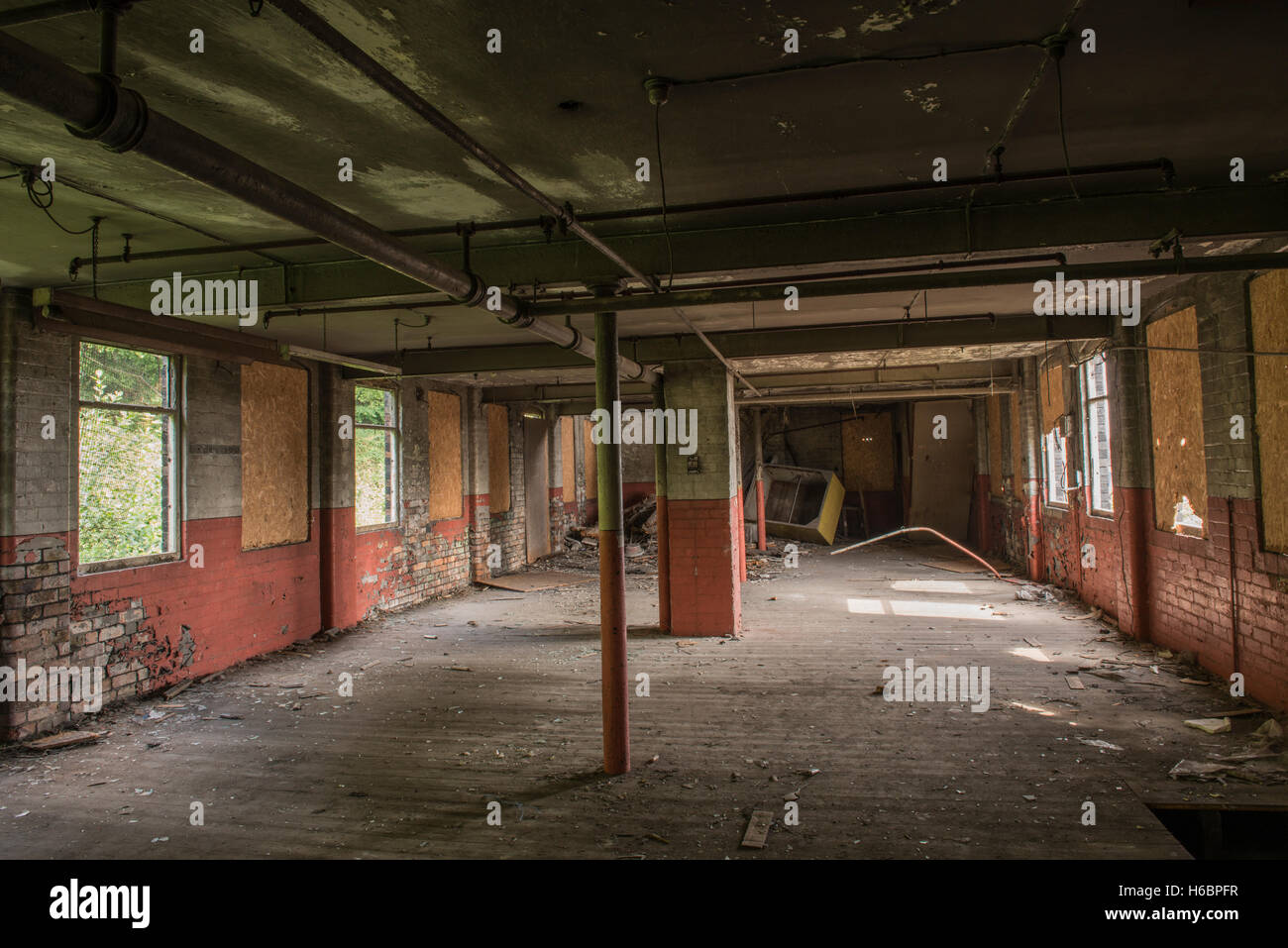 Inside the now derelict Falcon Pottery, Stoke on Trent, Staffordshire ...