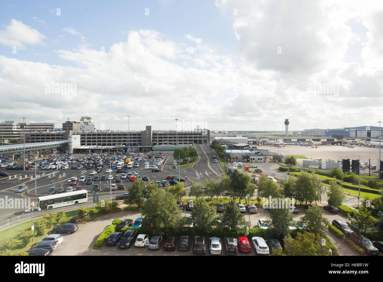 Terminal 1 manchester airport hi-res stock photography and images - Alamy