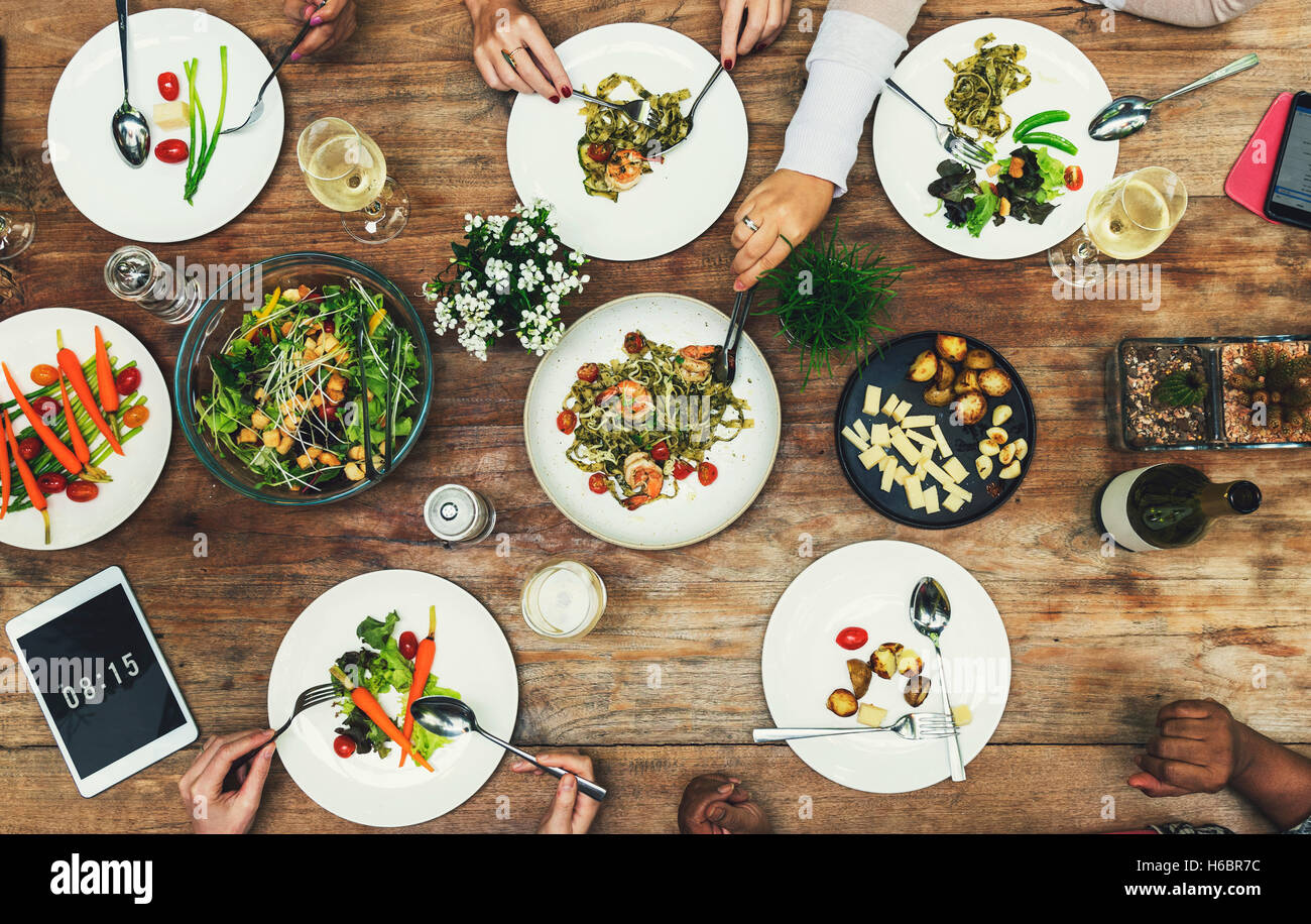Diversity Women Group Hanging Eating Together Concept Stock Photo - Alamy