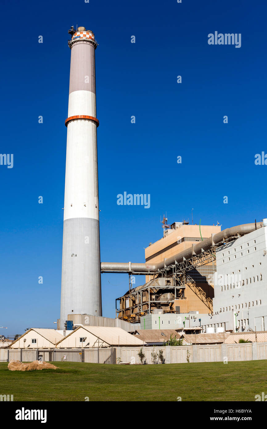 Fossil fuel industry building hi-res stock photography and images - Alamy