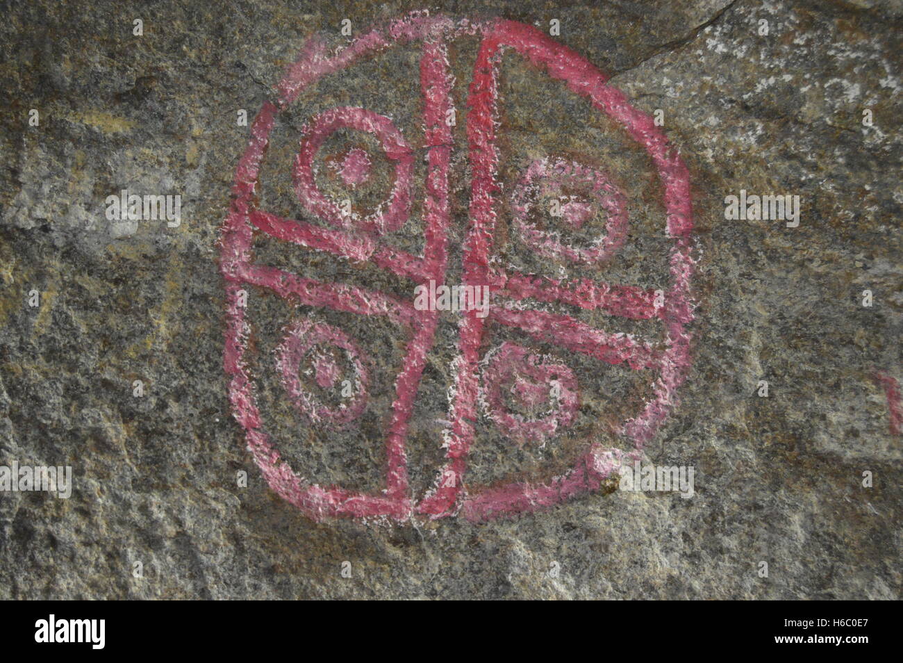 Cave paintings in Stone Elephant cave, Venezuela Stock Photo - Alamy