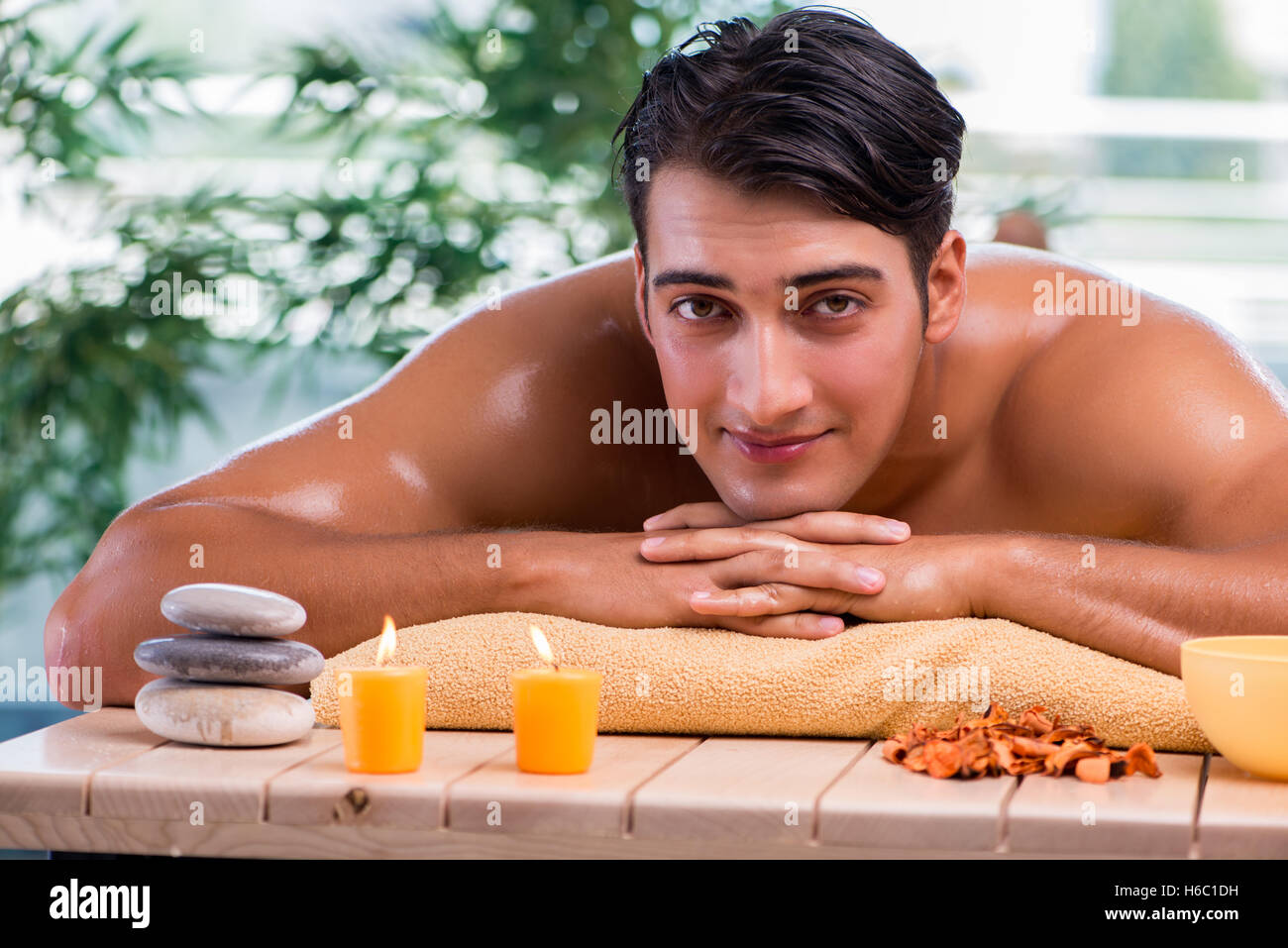 Handsome man during spa session Stock Photo - Alamy