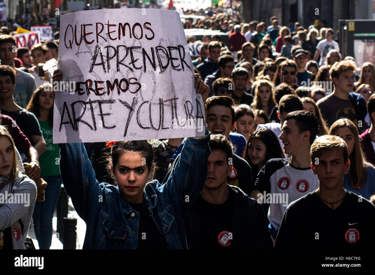 Students protesting during a demonstration against Spanish Education ...