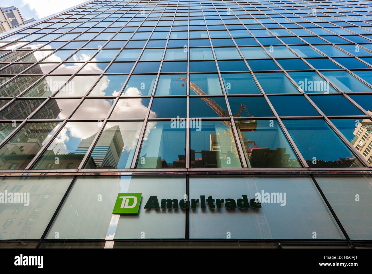 Td ameritrade branch hi-res stock photography and images - Alamy