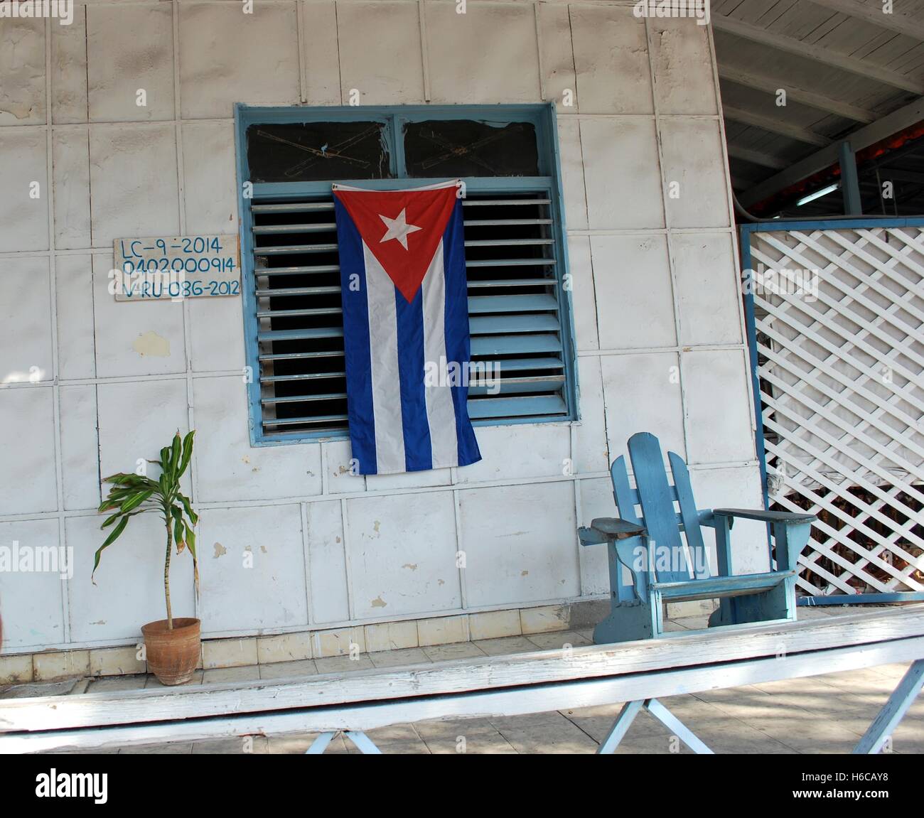 Cuban flag american flag hi-res stock photography and images - Alamy