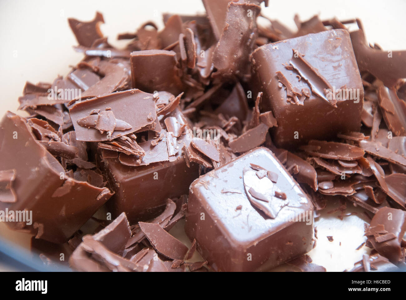 Pieces of chocolate Stock Photo - Alamy