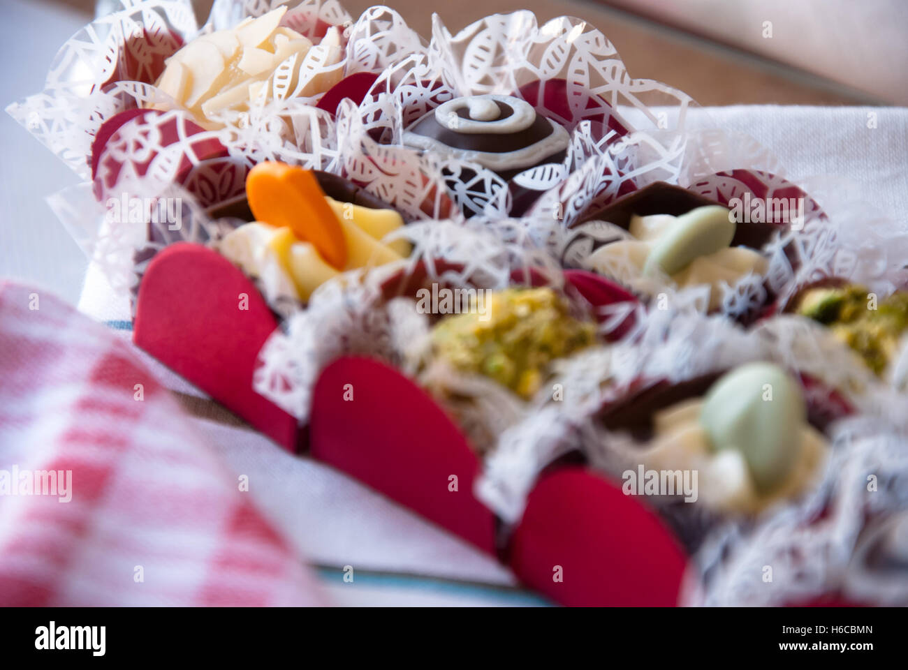 Weeding sweets hi-res stock photography and images - Alamy