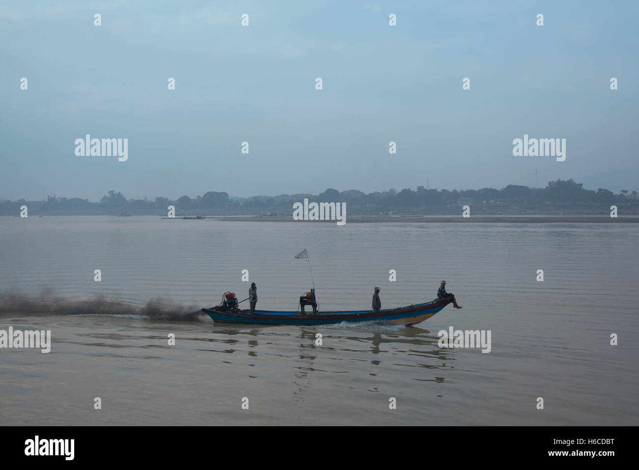 ASIA, MYANMAR (BURMA), Sagaing Division, Monywa, Chindwin River, boat ...