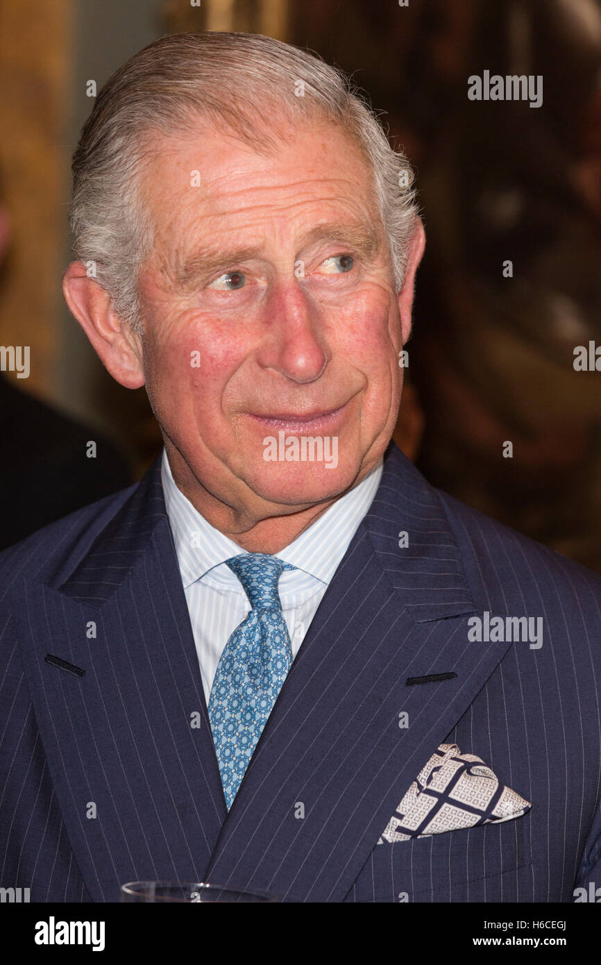 Royal prince charles smiling prince of wales prince charles hi-res ...