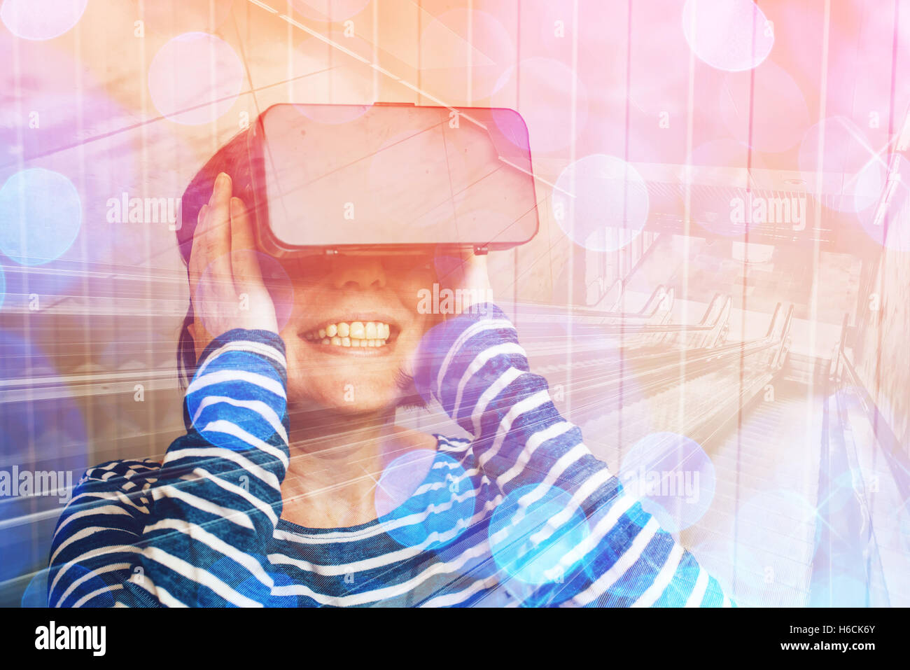 360 virtual reality hi-res stock photography and images - Alamy