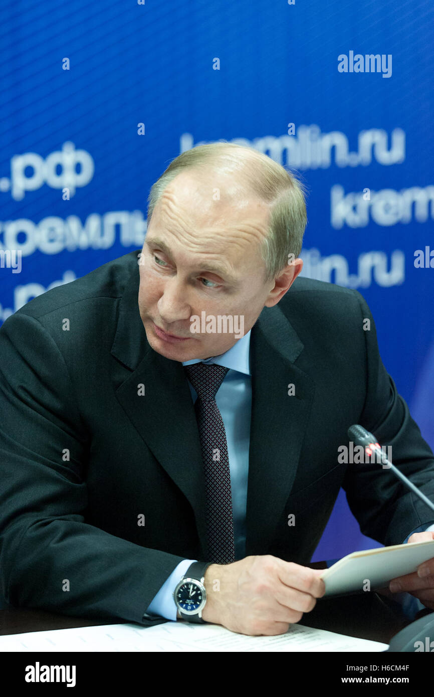 Vladimir putin russia hi-res stock photography and images - Alamy