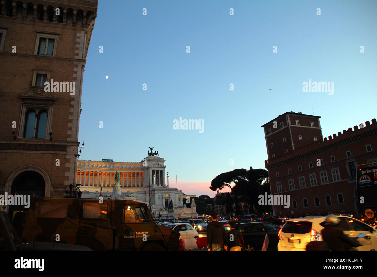 Night sky wedding hi-res stock photography and images - Alamy