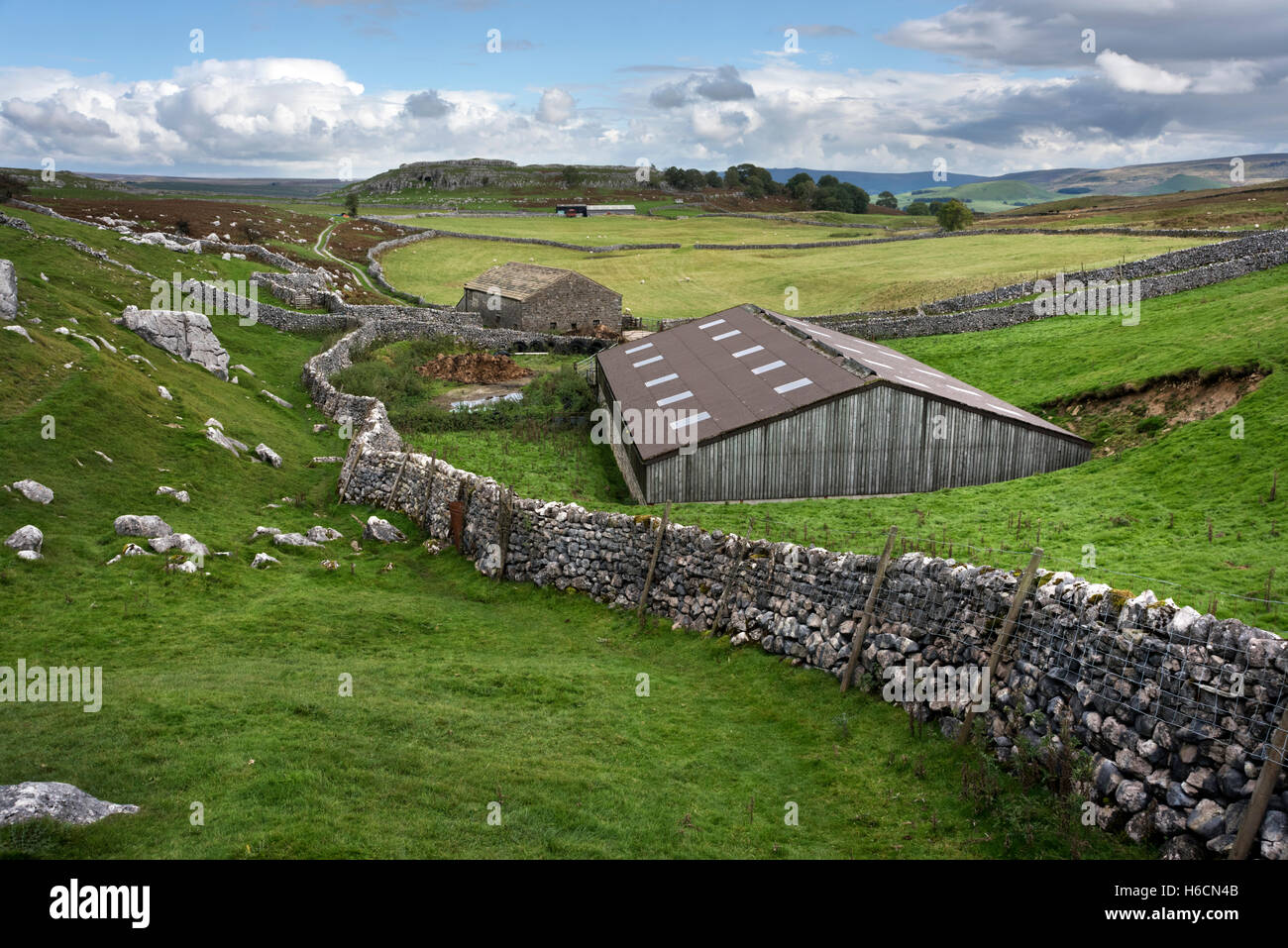 Threshfield yorkshire hi-res stock photography and images - Alamy