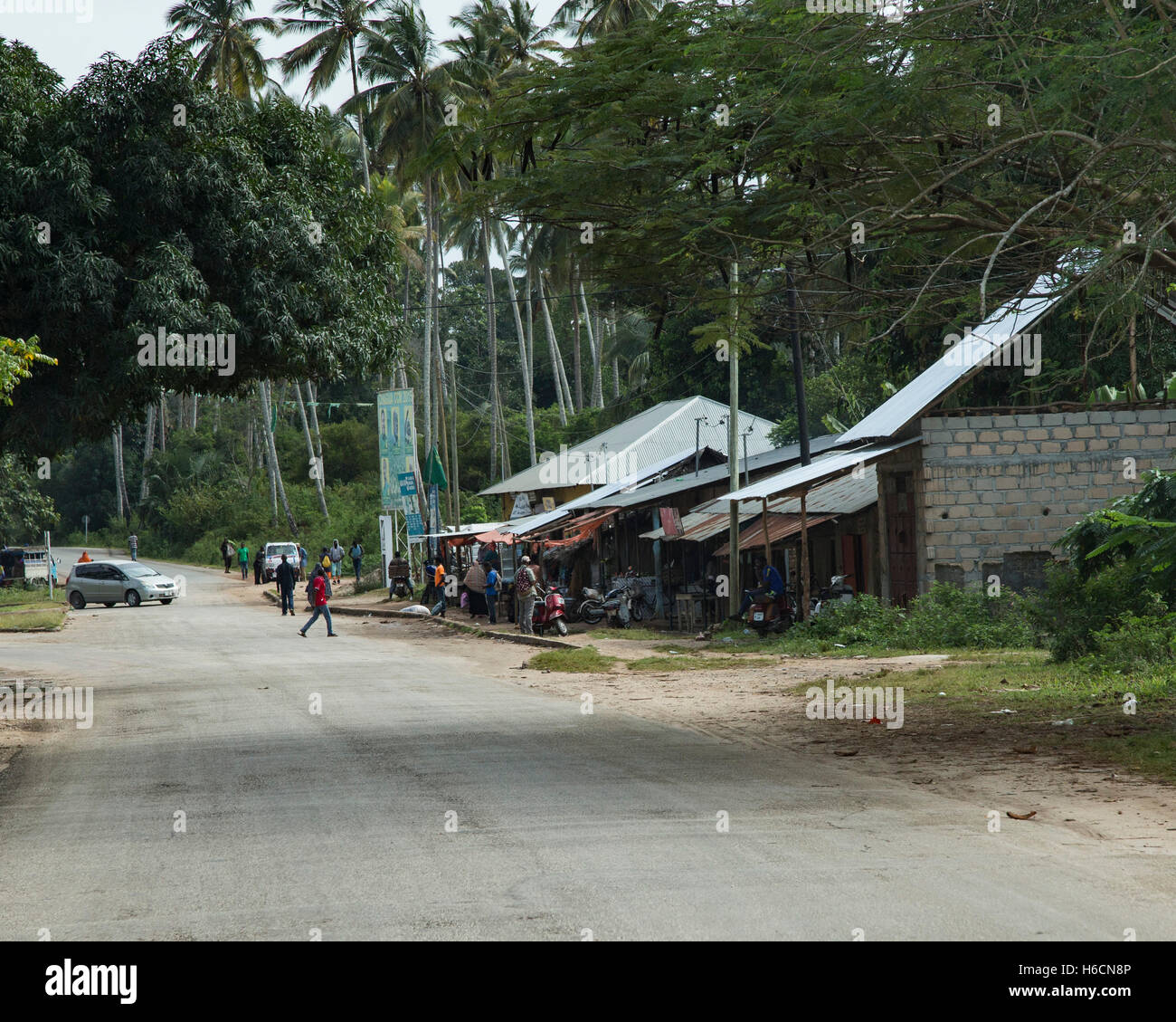 A row of roadside shops on Zanzibar island Stock Photo - Alamy