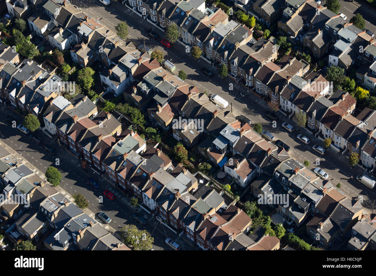 Terrace housing in London Stock Photo - Alamy