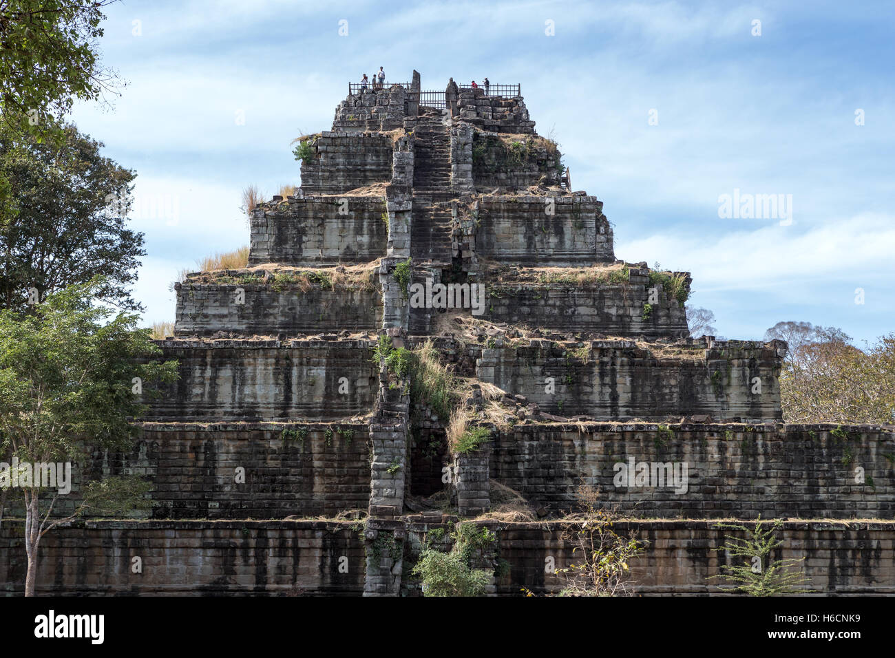 Prasat Prang, Prasat Thom temple, Koh Ker, aka Chok Gargyar, Siem Reap ...