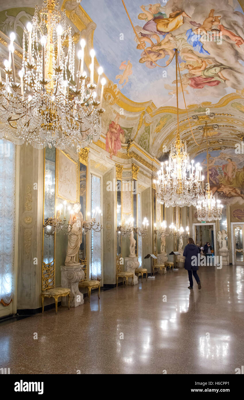 Galleria degli Specchi, Museo di Palazzo Reale palace Museum, Via Balbi ...