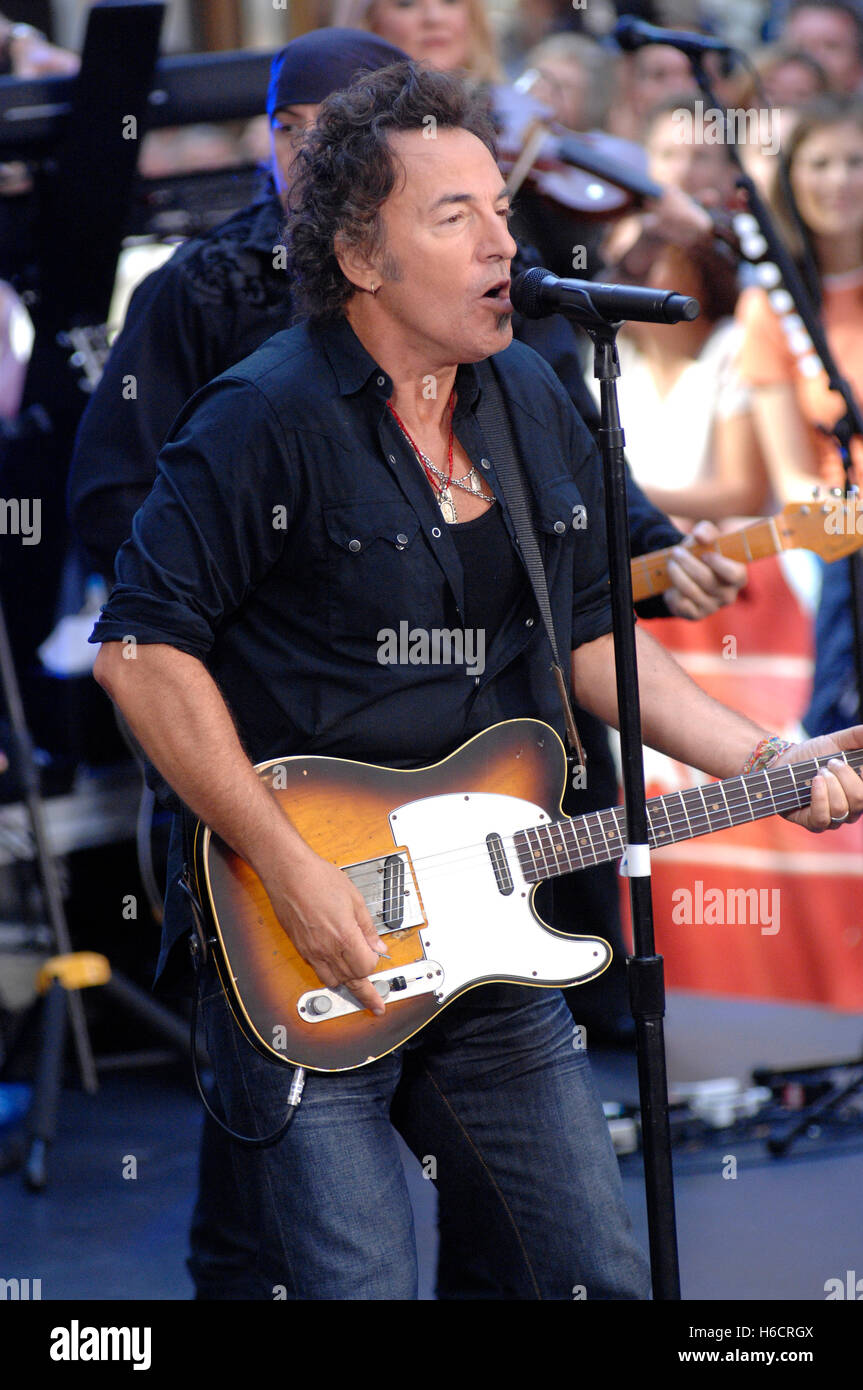 Bruce Springsteen and the E Street Band performing on the NBC Today ...