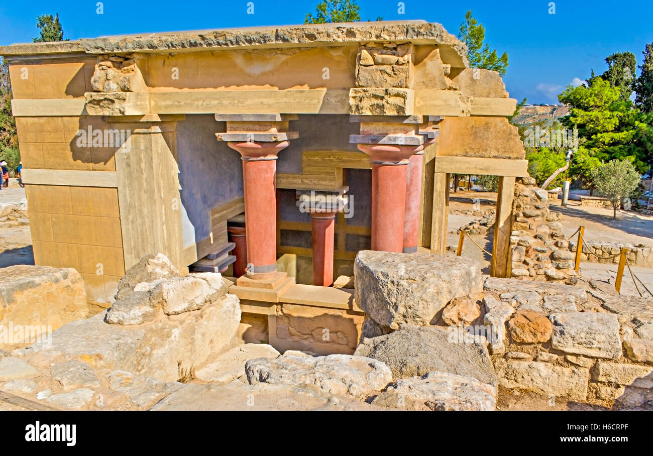 The Knossos Palace is one of the most popular and recognizable ...