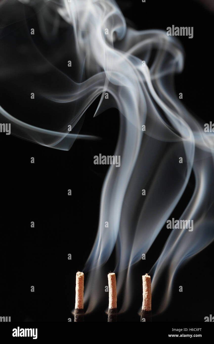 Incense smoke hi-res stock photography and images - Alamy