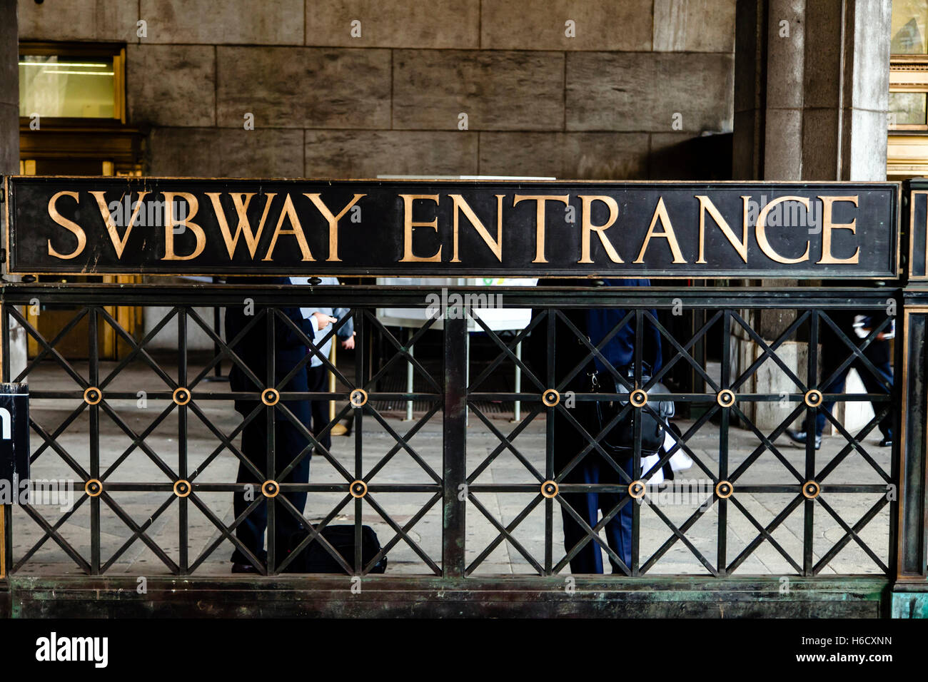 Subway entrance hi-res stock photography and images - Alamy
