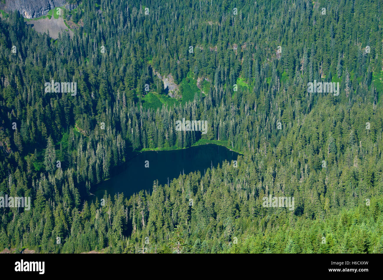 The basin cascade trail hi-res stock photography and images - Alamy