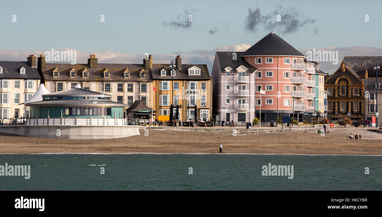 Bandstand beach hi-res stock photography and images - Alamy