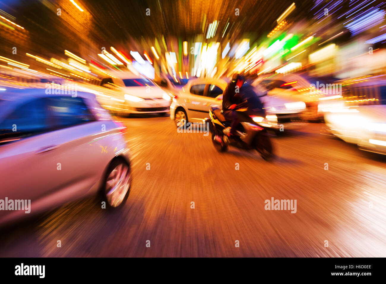 Car with zoom effect hi-res stock photography and images - Alamy