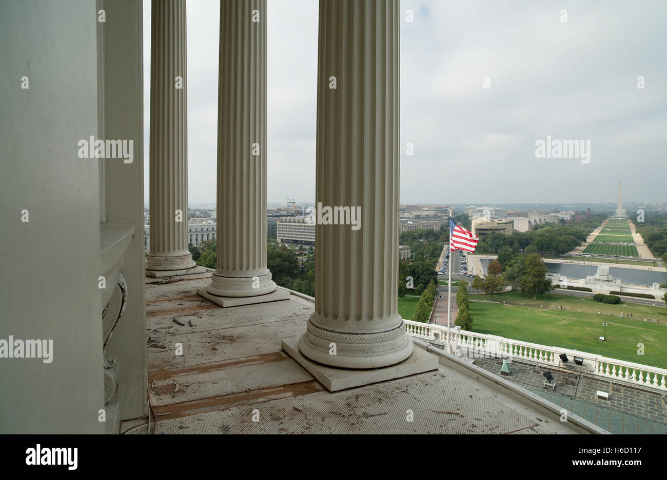 Below the west front of the united states capitol hi-res stock ...