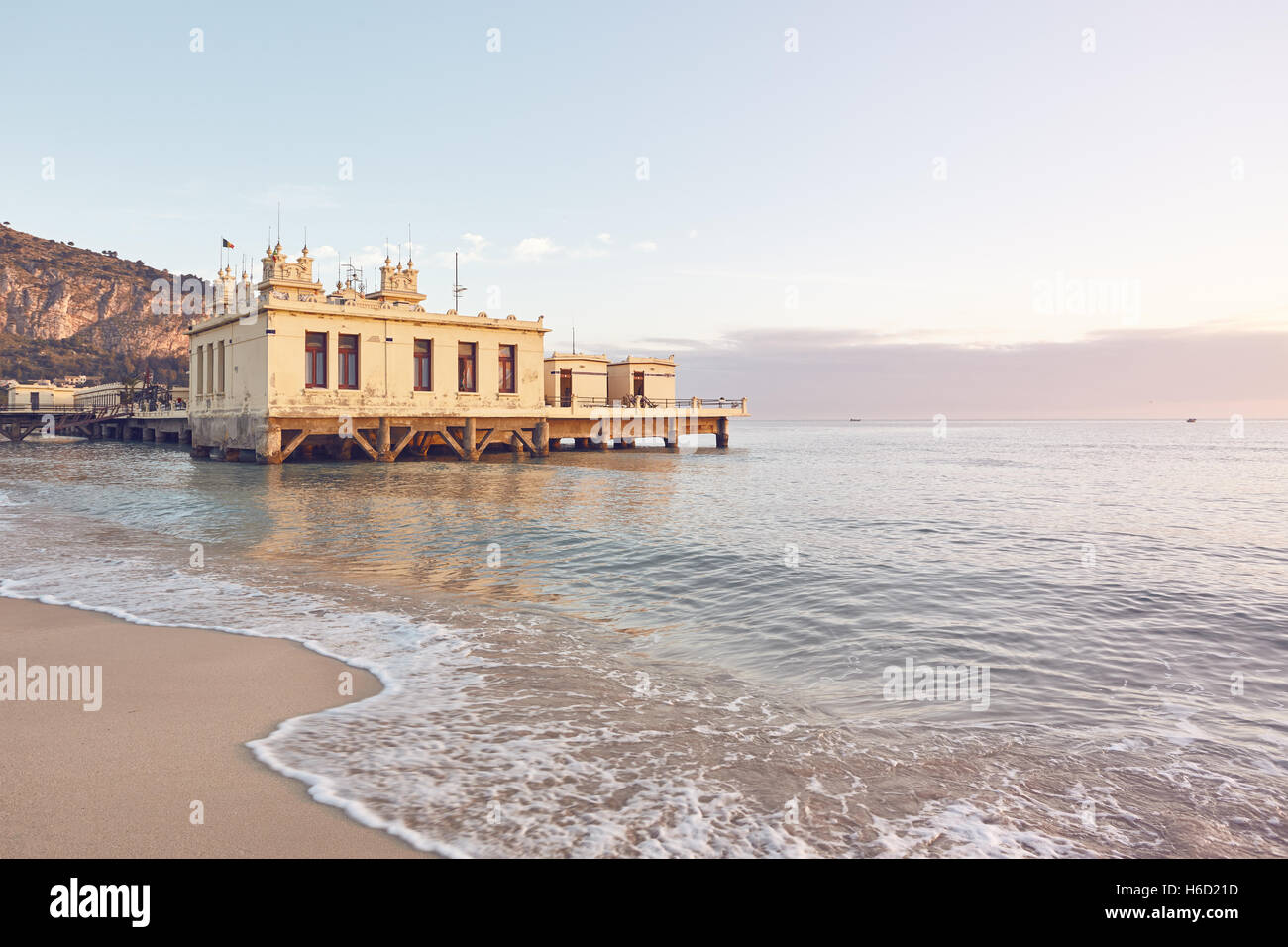 Mondello beach sicily hi-res stock photography and images - Alamy