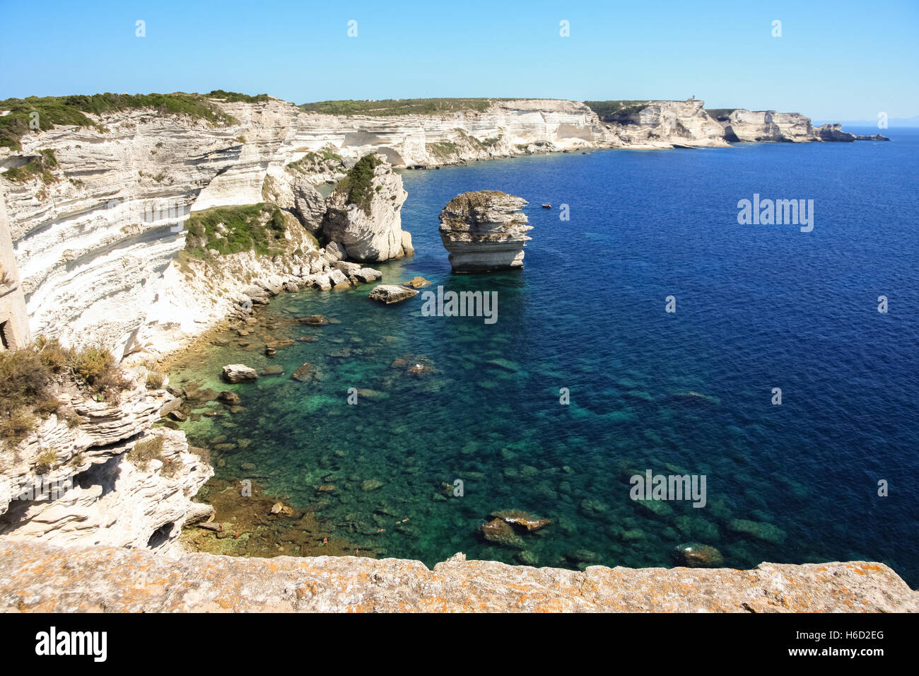 White limestone cliffs of Bonifacio, Corsica Stock Photo - Alamy