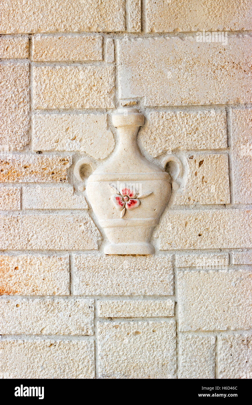 Stone tiles hi-res stock photography and images - Alamy
