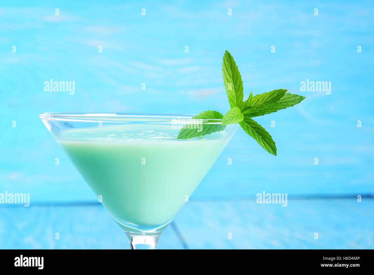 closeup grasshopper cocktail with mint Stock Photo - Alamy