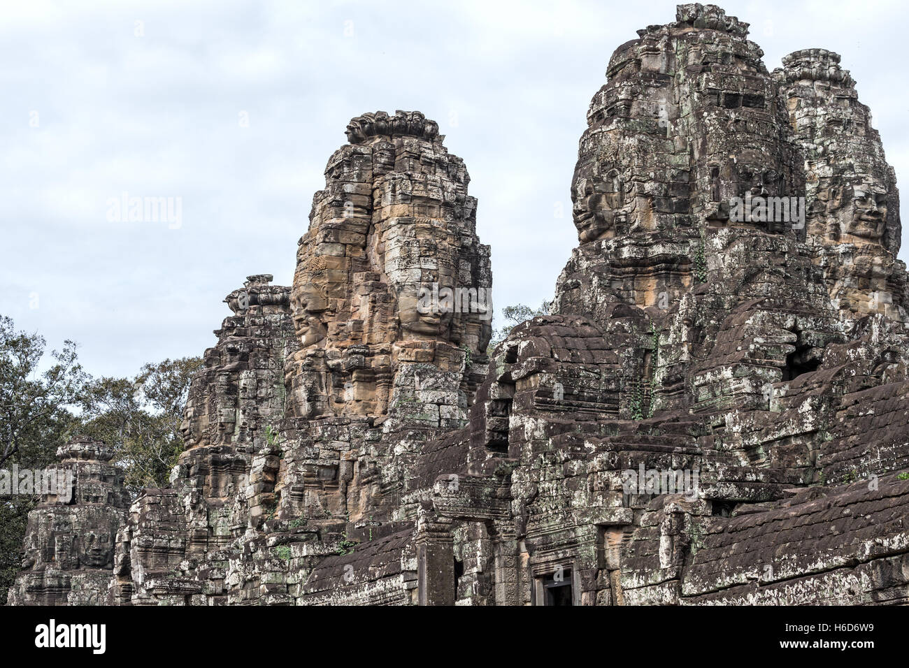 Bayon "face" tower, temple, Khmer architecture, smiling faces of ...