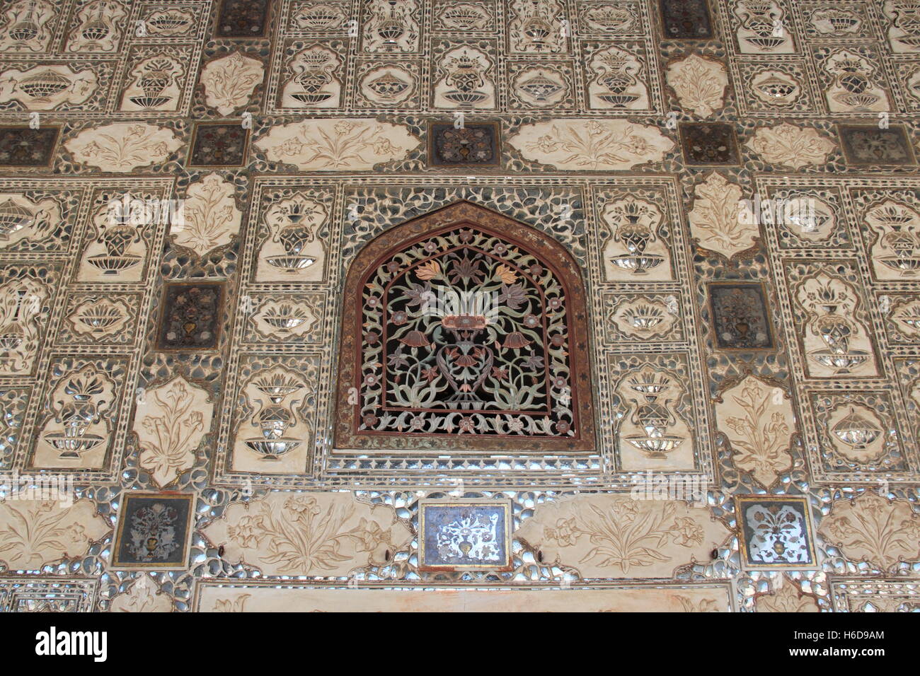 Sheesh mahal amber fort jaipur india hi-res stock photography and ...