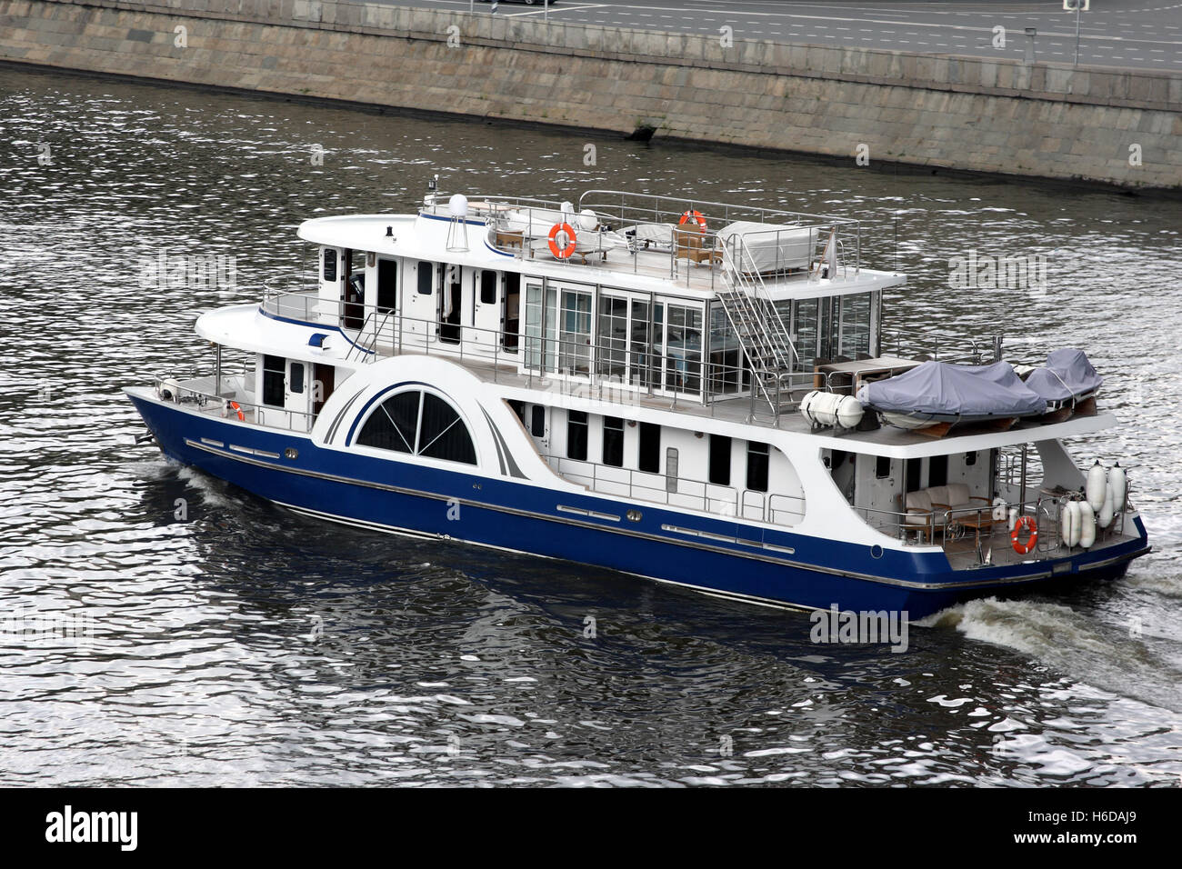 The beautiful passenger steam-ship floats on the river Stock Photo - Alamy