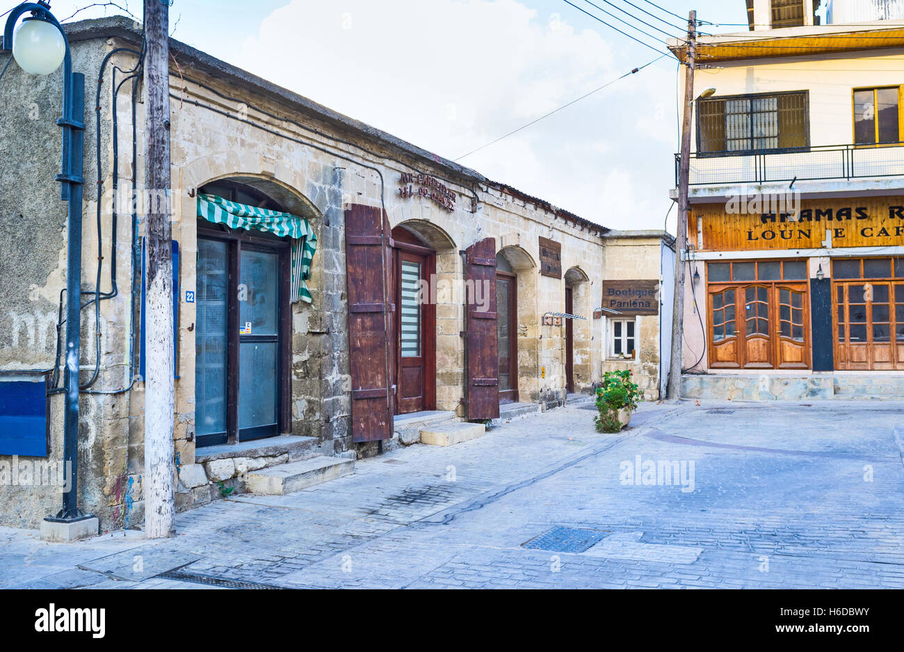 Small restaurant on street hi-res stock photography and images - Alamy