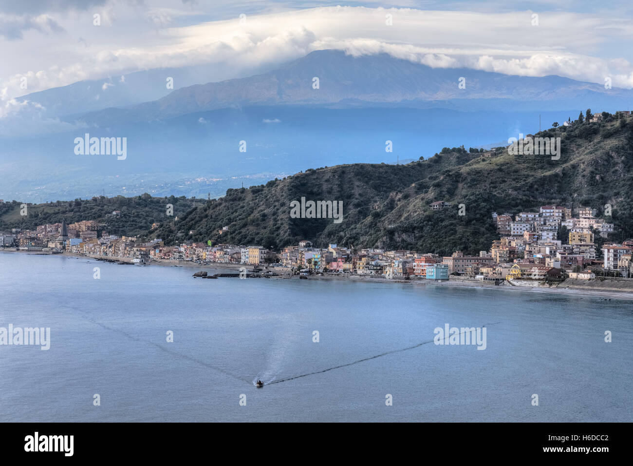 Giardini naxos beach sicily hi-res stock photography and images - Alamy