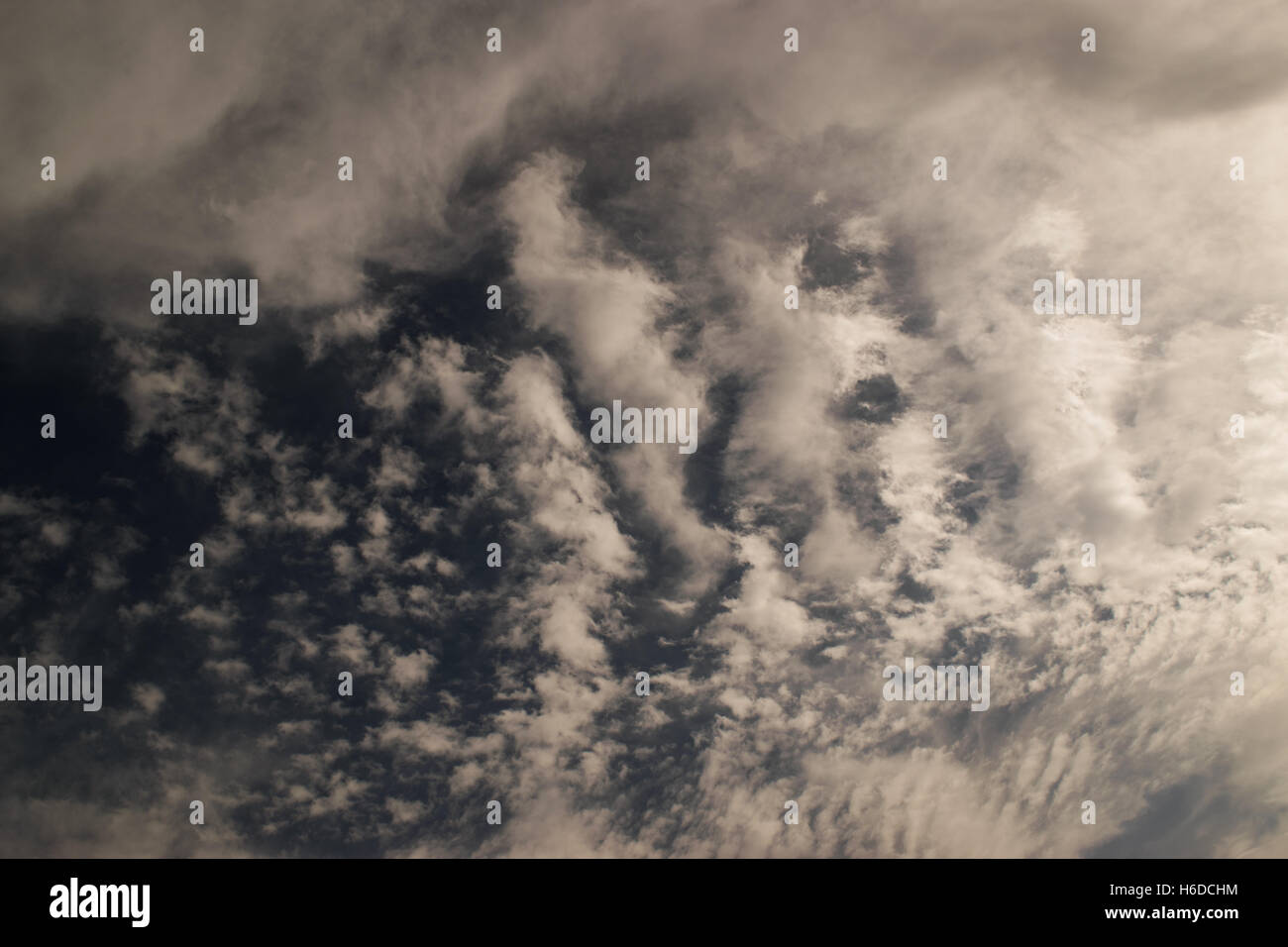 Wind sky hi-res stock photography and images - Alamy