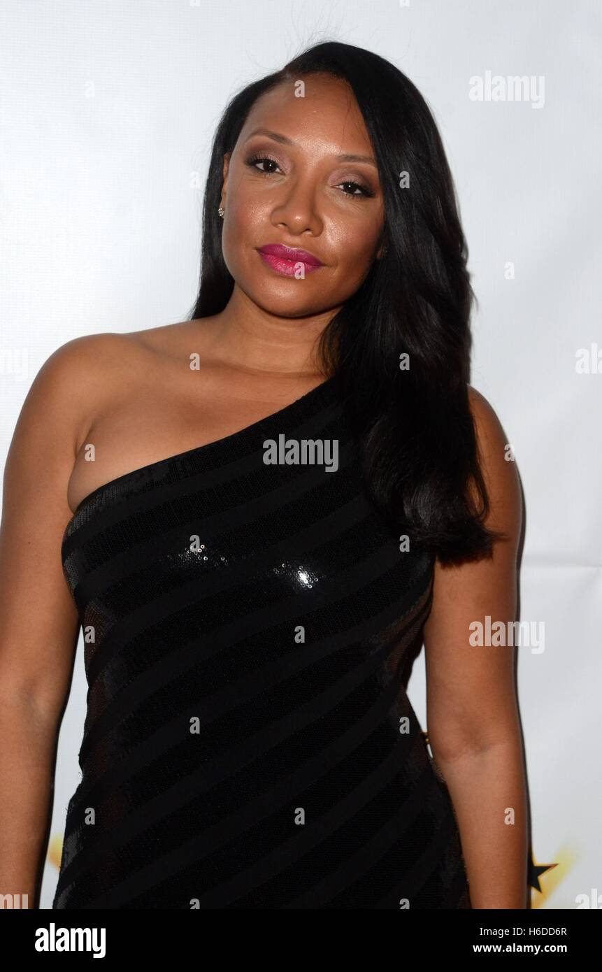 Los Angeles, CA, USA. 25th Oct, 2016. Shelea Frazier at arrivals for ...