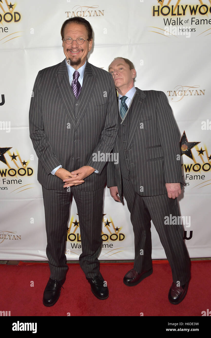 Penn Jillette and Raymond Teller (Penn & Teller) attend the 'Hollywood ...