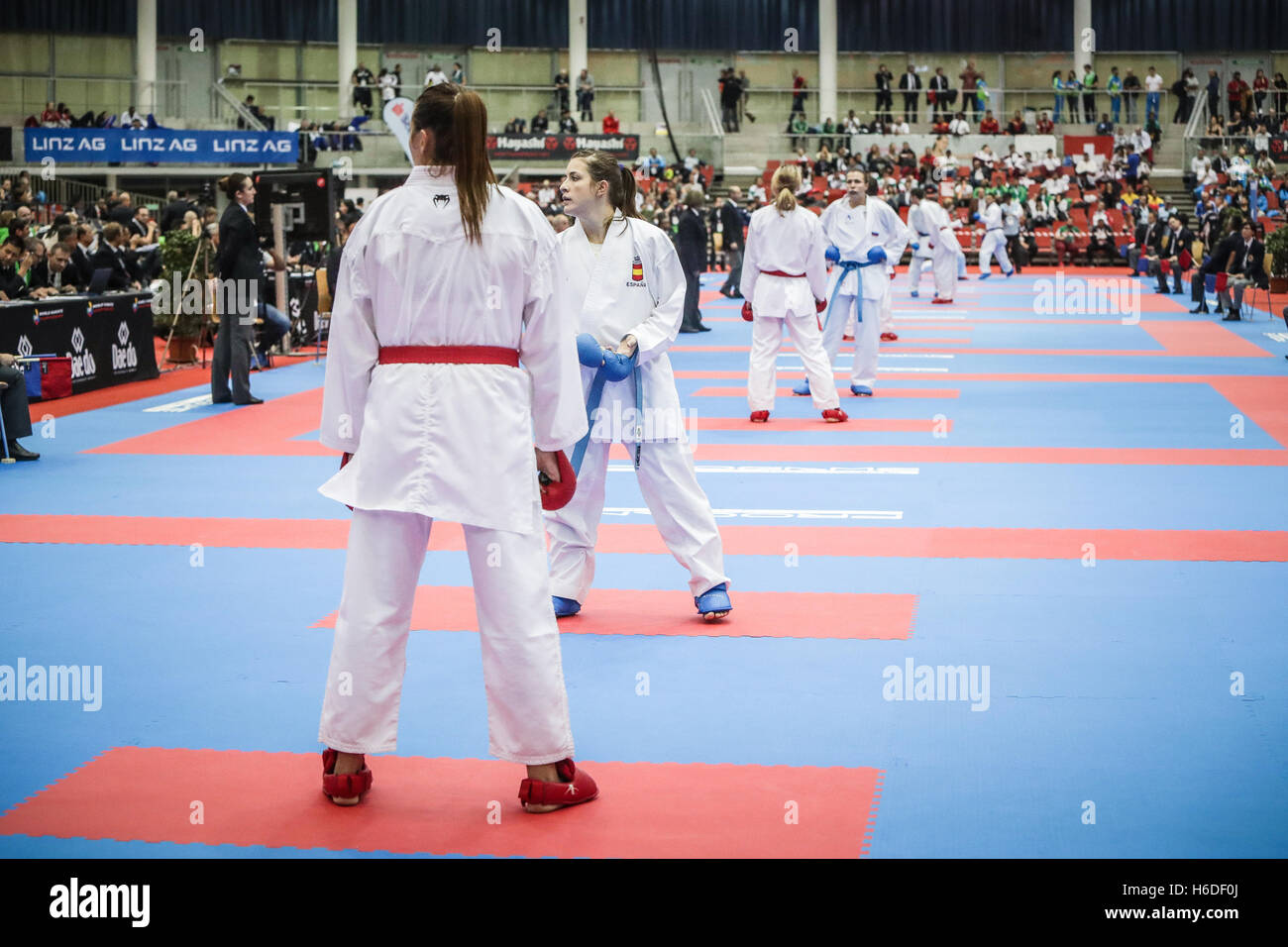 Wkf hi-res stock photography and images - Alamy