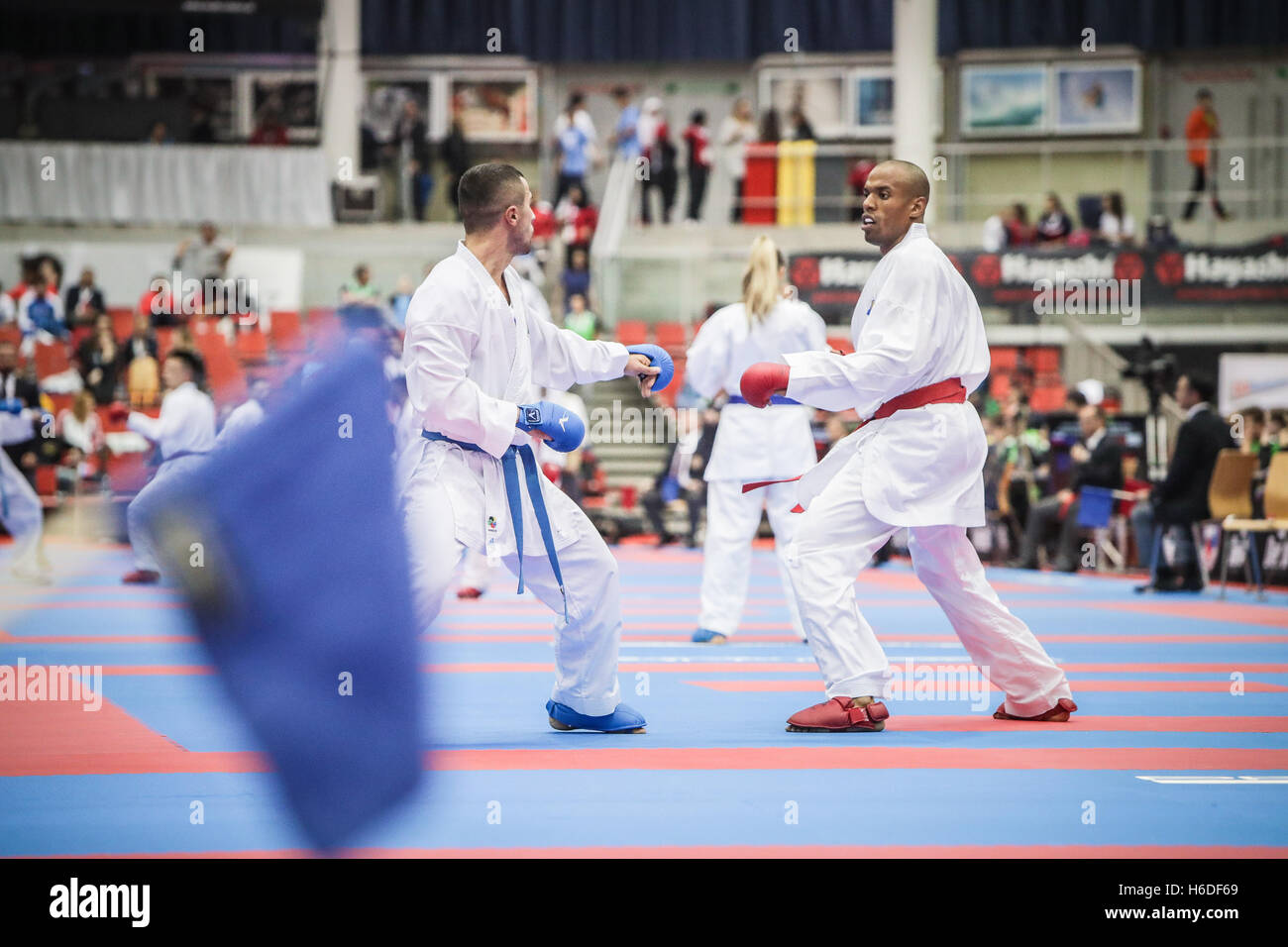 Wkf hi-res stock photography and images - Alamy
