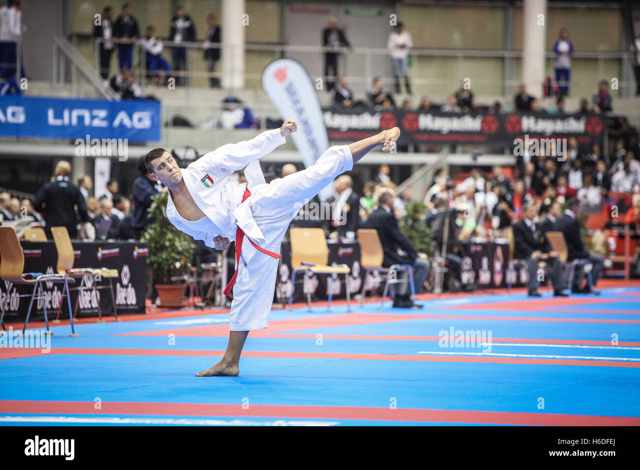 Mattia busato hi-res stock photography and images - Alamy