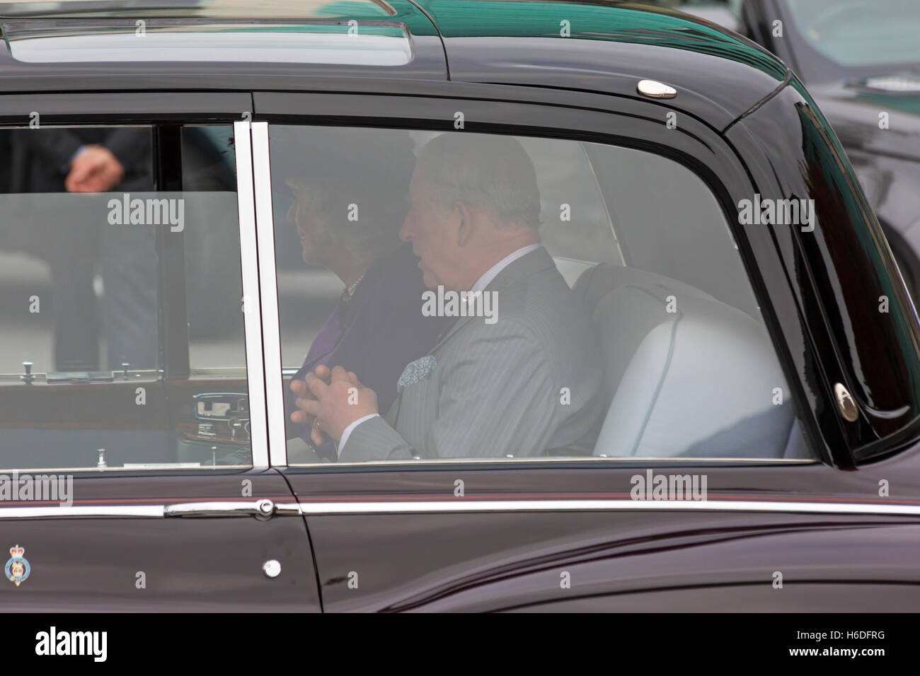 Prince charles car hi-res stock photography and images - Alamy